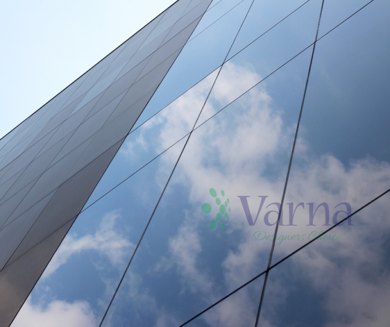 What is tinted glass: benefits of tinted glass for your